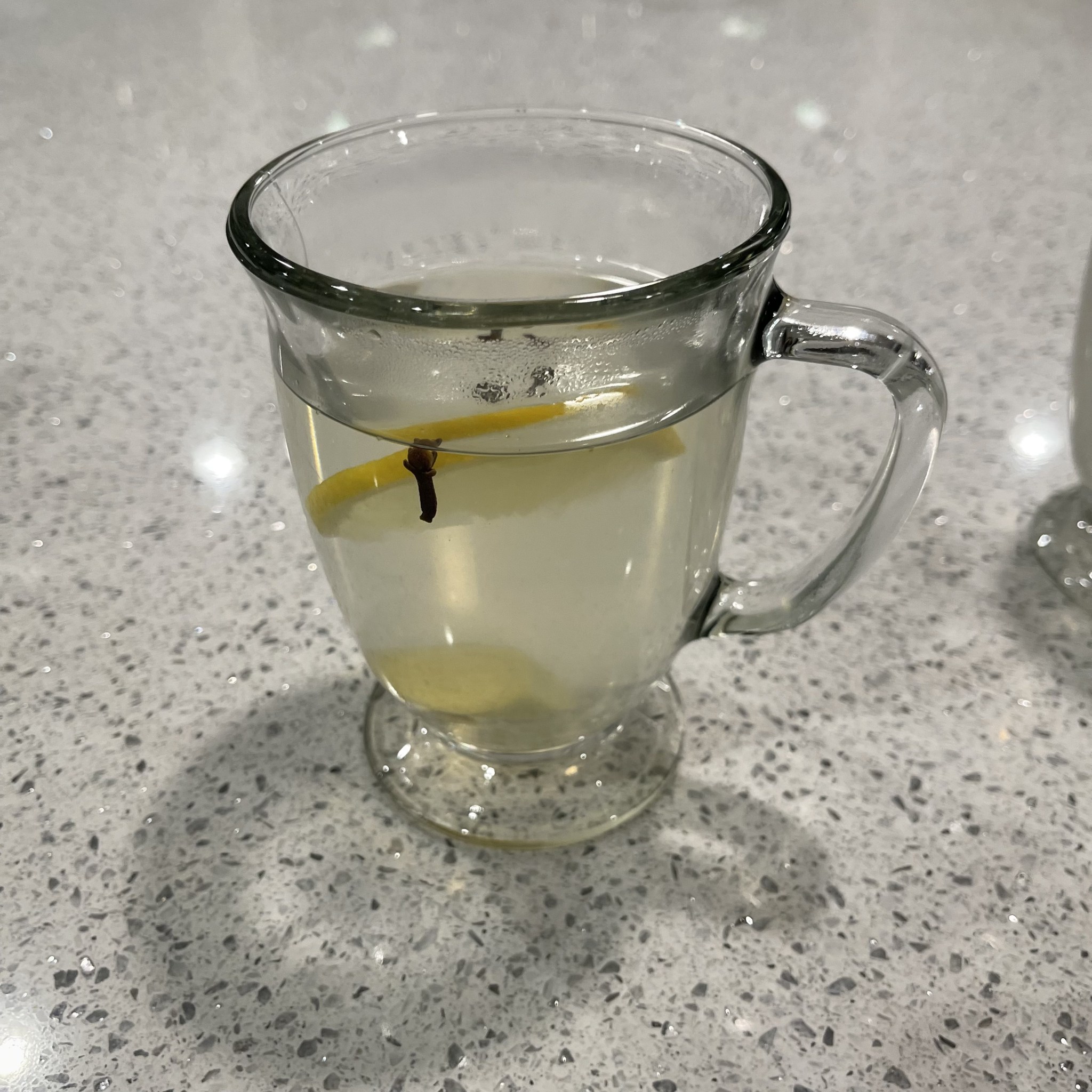 Health Boosting Recipe: Ginger Lemon Clove Tea – Zen Life Reviews